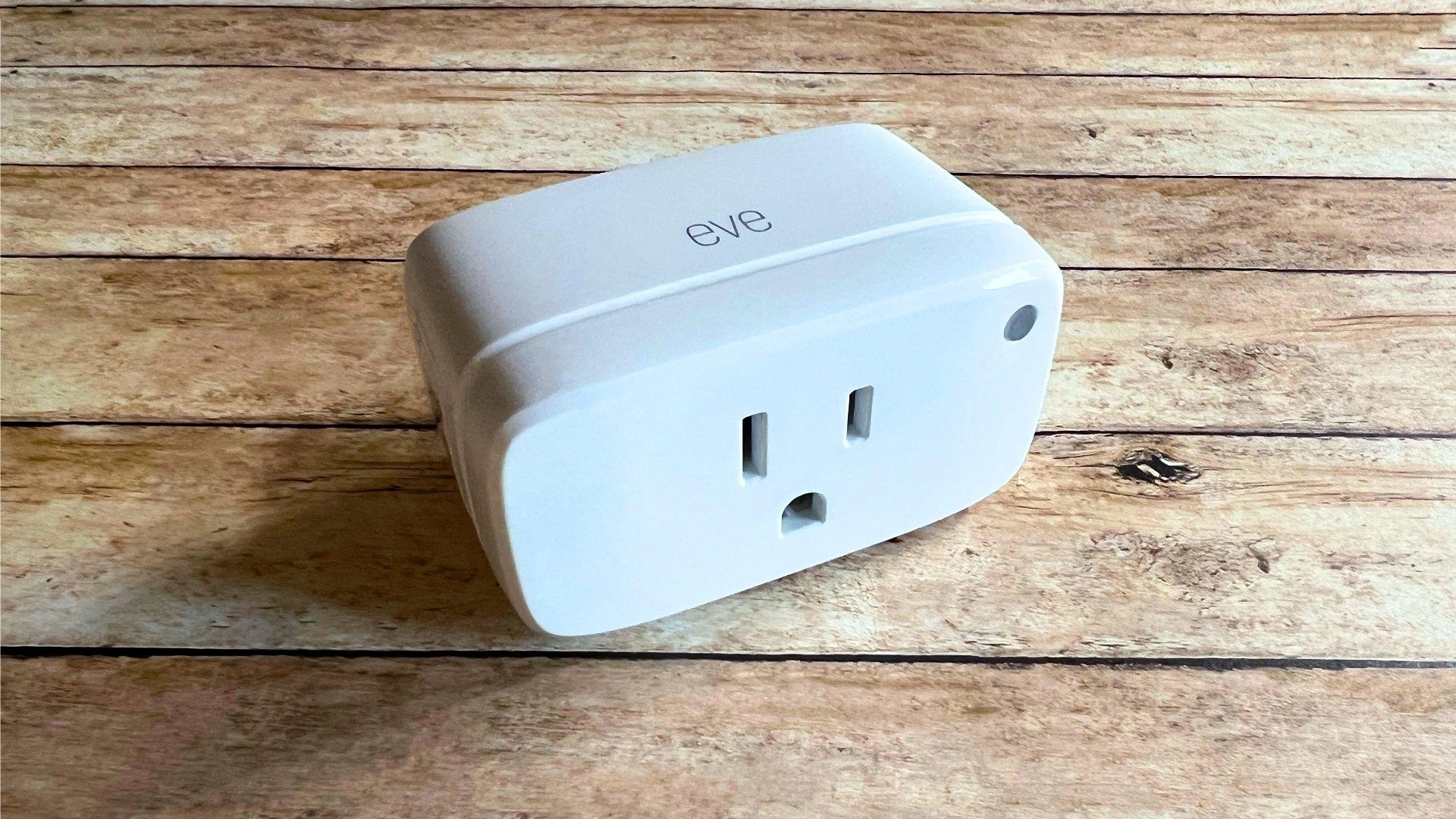 Matter Alpha - Eve Energy Smart Plug Review: Privacy at a Premium